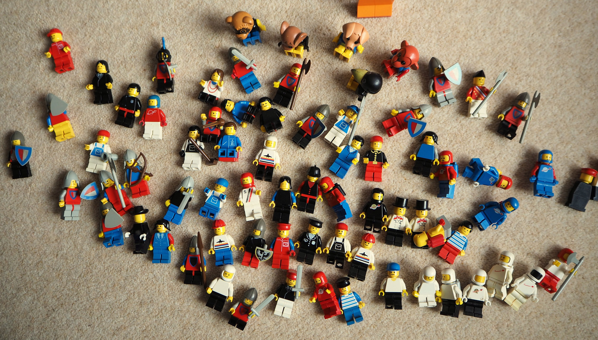 The Difference Between Number of and Amount of – English with a Smile